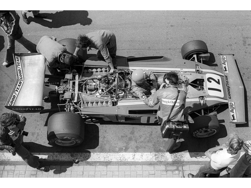 FERRARI 312 B3-74 - 015 - Tom Hartley Jnr