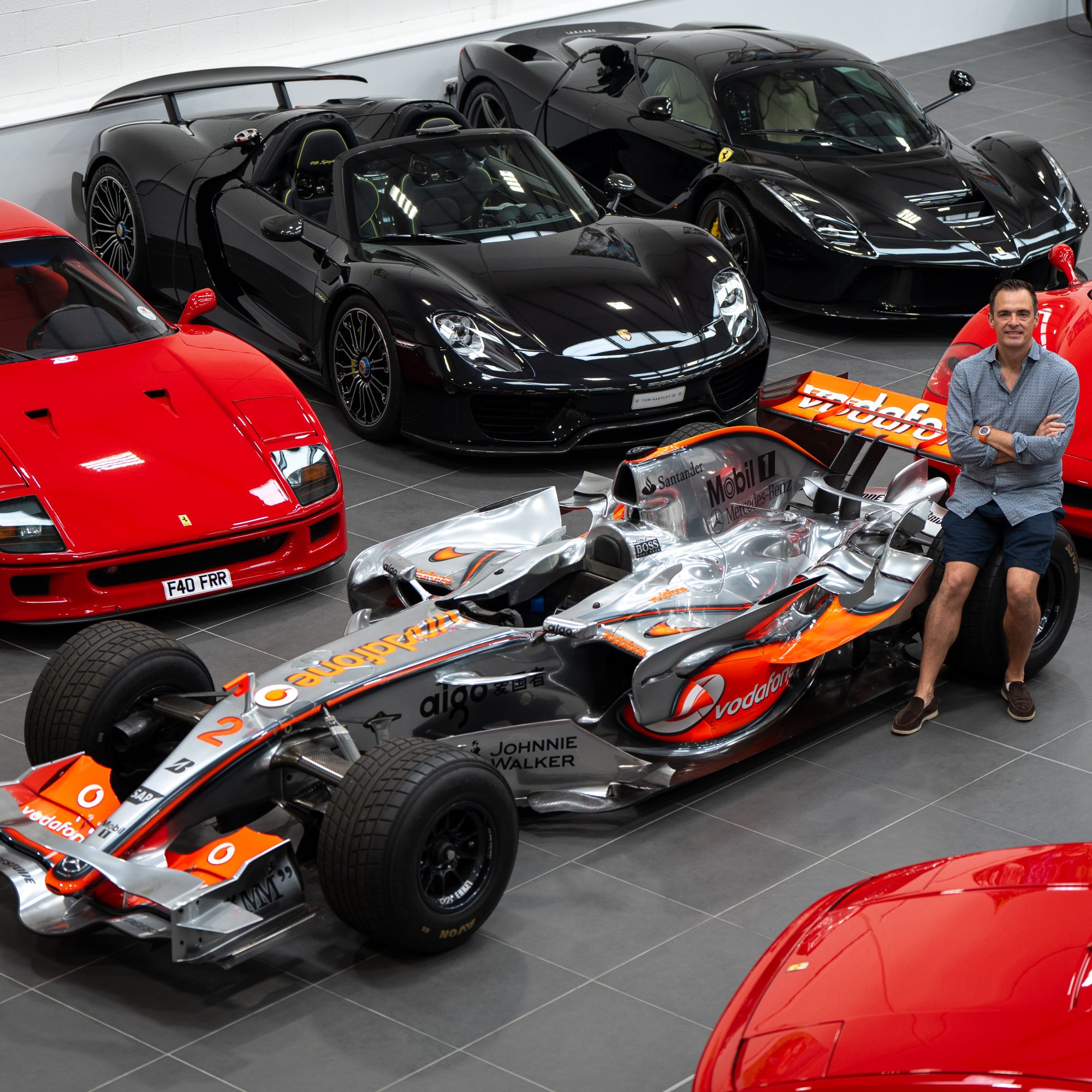 Showroom Tour v5 - Tom Hartley Jnr